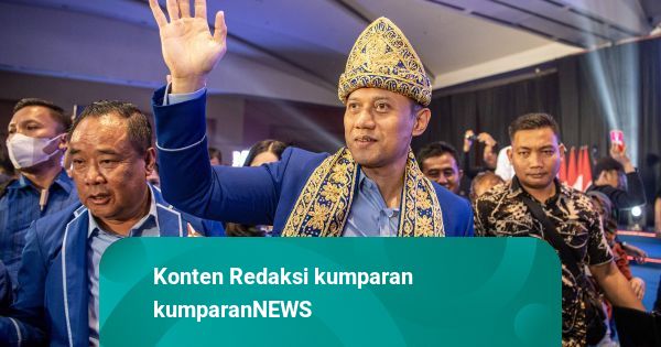 Foto: AHY Lantik Pengurus DPC Partai Demokrat se-Sumatera Selatan ... Foto: AHY Lantik Pengurus DPC Partai Demokrat se-Sumatera Selatan ...